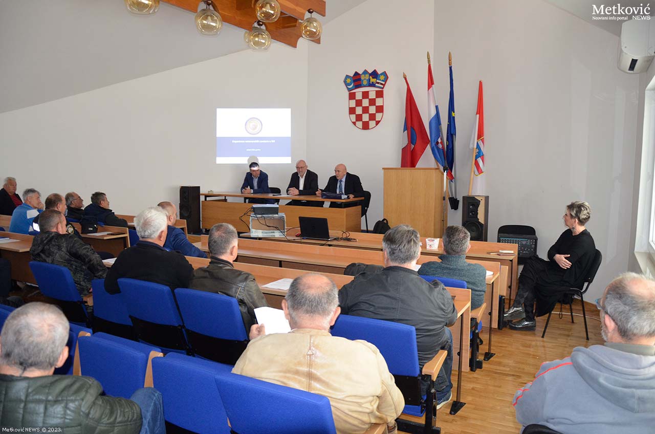U Metkoviću prezentirani Veteranski centri za branitelje | Metkovic.hr