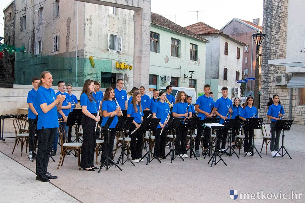 Metkovsko ljeto – koncert održala Gradska glazba Metković | Metkovic.hr